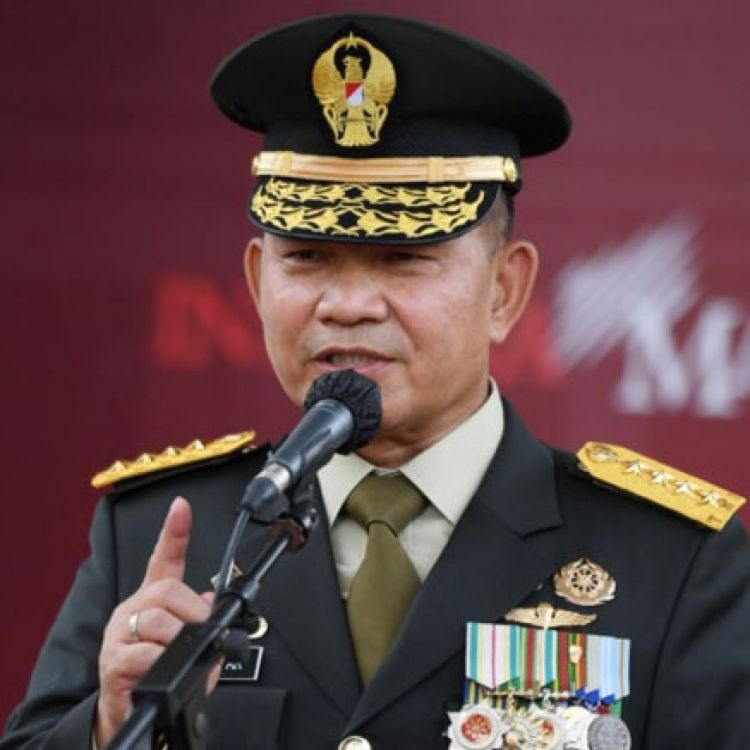 KoranKota - Eep Saefulloh Fatah Nilai Jenderal Dudung Penganut Ajaran ...