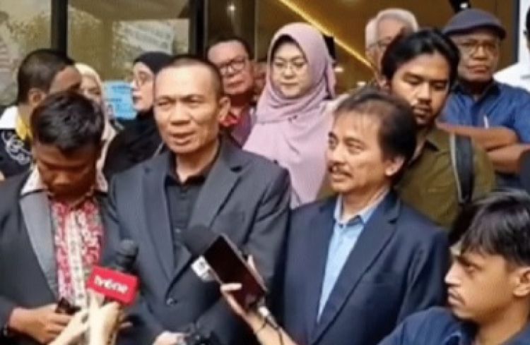 KoranKota - Pakar Hukum Pidana: Jokowi tak Akan Maafkan Roy Suryo dkk Setelah Dituduh Miliki ...